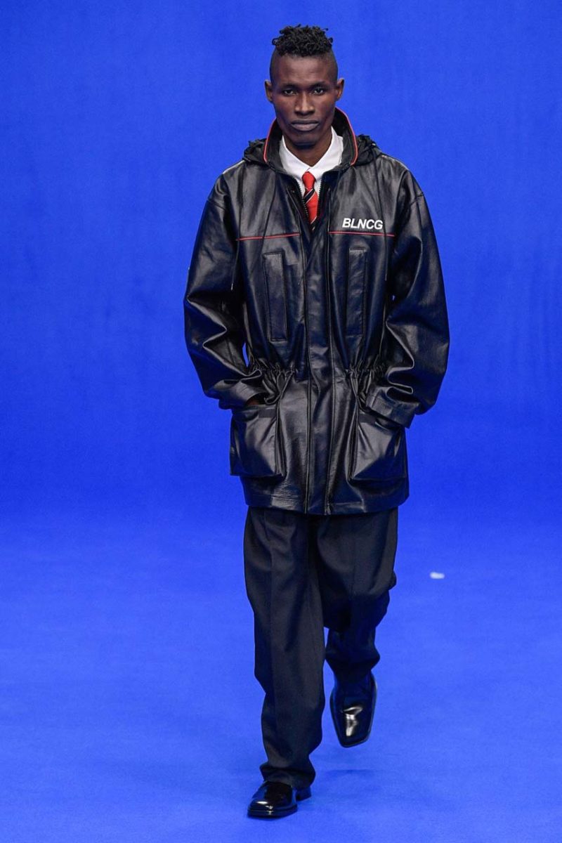 Balenciaga SS20 koleksiyonu Paris Moda Haftası'nda ortaya çıktı - PAPAAN